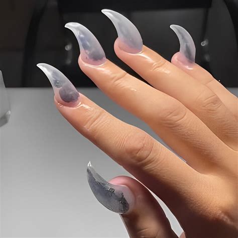 Let Your Predatory Side Out To Play With The Claw Nail Shape Trend Nd