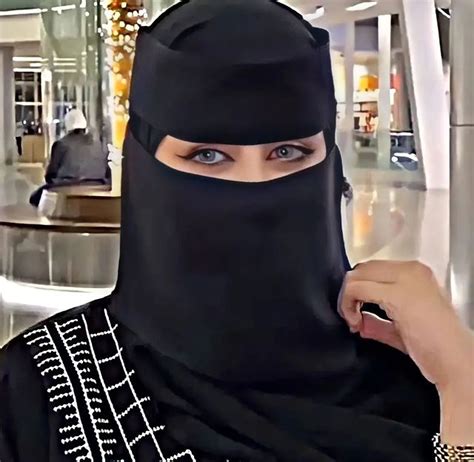 🇸🇦💞بنت آلمـمـلگهہ‏‏💞🇸🇦 On Twitter سؤال؟ هل يحق للمرأة الخمسينية ان تعيش قصة حب ؟ T