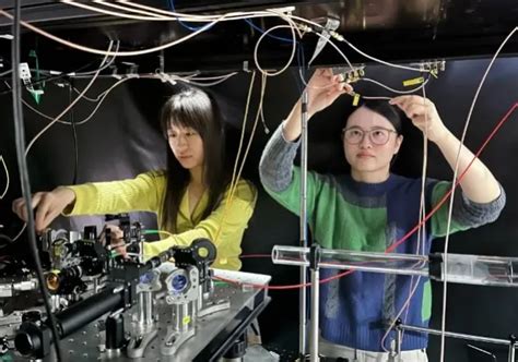 首次實現無串擾 中國量子網絡領域取得新突破 宅中地