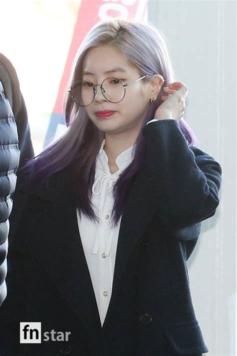 포토 트와이스 다현 ‘시선잡는 투톤헤어~살구빛 입술 헉스