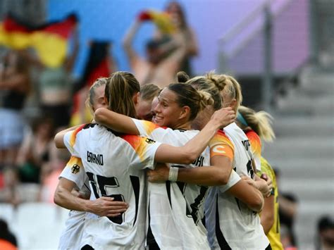 Ingwer Shots für DFB Frauen Nicht lecker aber gesund Fussballdaten