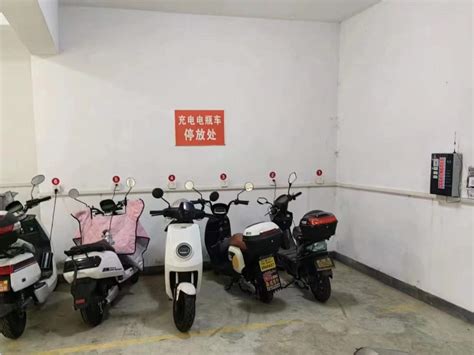 疏堵结合电动自行车上楼问题这个小区解决了