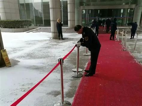 以雪为令，登安公司多措并举保障乘客安全出行 合肥登安保安服务有限公司