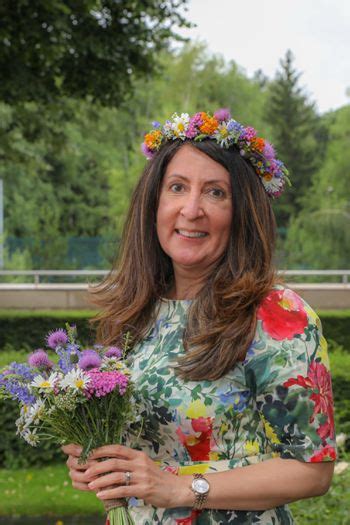 Херо Мустафа със специален поздрав за Еньовден Nbox Всички новини