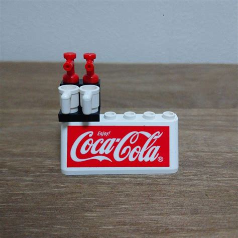 【レゴ】コカ・コーラ オリジナル レゴ サッカー コレクション メルカリ