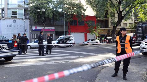 Chacarita La Policía Ingresó Al Departamento Del Atrincherado Y Lo