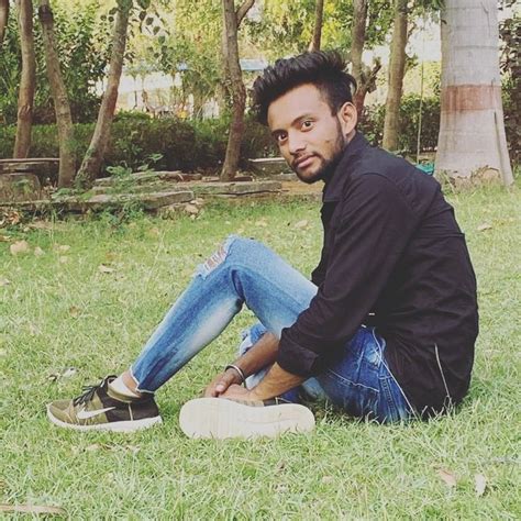 Pin Von Mr Ranjeet Kumar Auf Ranjit Kumar