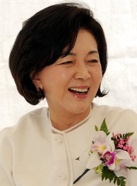 홍라희 삼성미술관장 전격 사퇴 배경은 아주경제