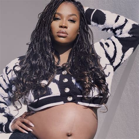 Sivenathi Mabuya Announces Pregnancy With Heartwarming Post Okmzansi