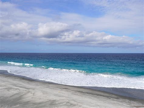 羽伏浦海岸 新島 船で行く！伊豆諸島・小笠原諸島ツアーならオリオンツアー