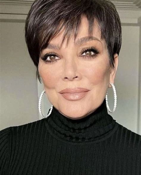 Pin By Lesa On Hair Dos Short Hair Trends Short Hair Pixie Cuts