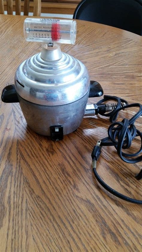 Sunbeam Model E2 Automatic Egg Cooker Home Appliances Vacuum