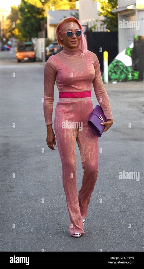 Mel B Shows Off Her Perfect Body While Shopping On Melrose Avenue In