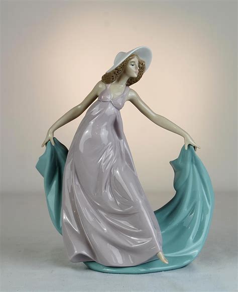 Lladro 5663 ArePorcelainDollsWorthAnything Lladro Porcelain Lladro