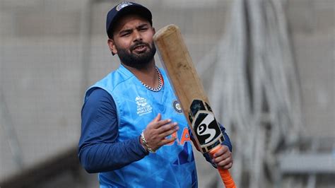 Rishabh Pant Undergoes Surgery For A Ligament Tear On His Right Knee