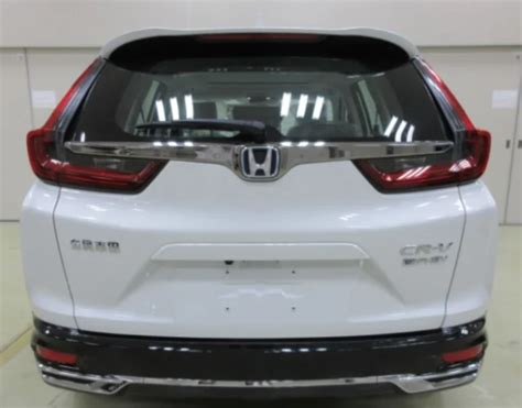 行駛 110 公里都不吃一滴油！honda Cr V 插電式油電車動力資訊曝光 自由電子報汽車頻道