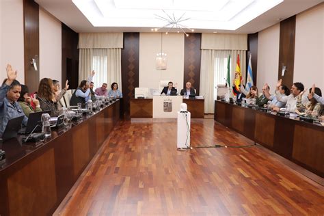 La Corporación Municipal Celebra El Pleno De Octubre Con Varios