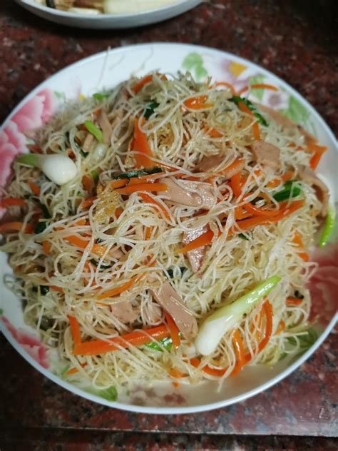 【三丝炒米粉的做法步骤图，三丝炒米粉怎么做好吃】大只乐豆 下厨房