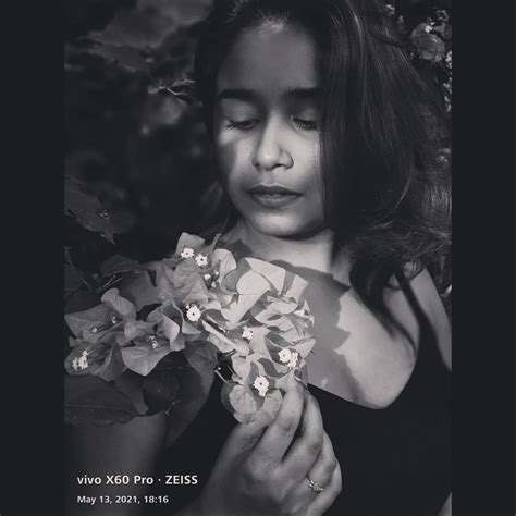 Actor Laxmikant Berde Daughter Swanandi Berde Latest Photoshoot Bold Beautiful Photos Sdn 96