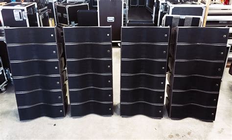 Speakers Line Array La Acoustic