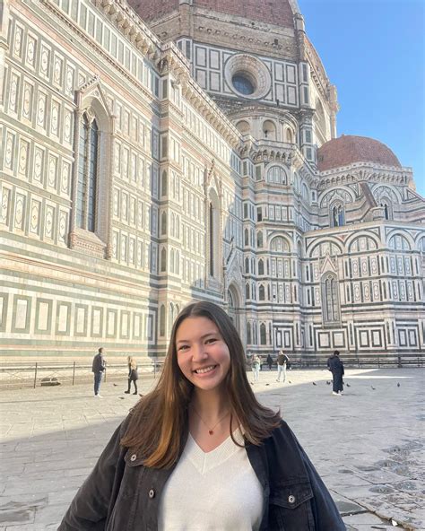 Betsy Budapestviennabratislava Instagram