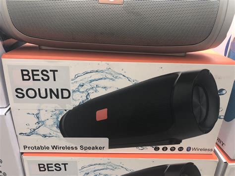 Knockoff JBL Loudspeaker R Crappyoffbrands