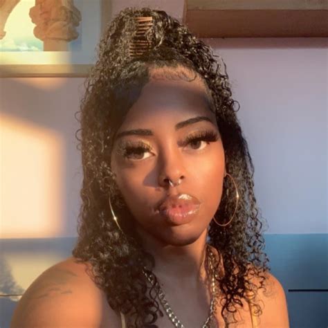 The Lifestyle Of Sheely Youtube