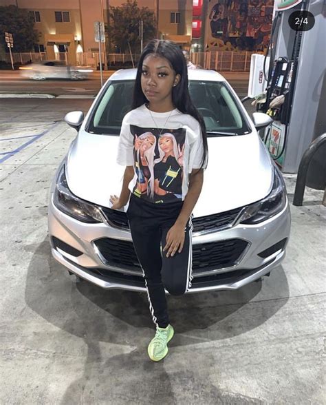 𝐢𝐧𝐬𝐭𝐚𝐠𝐫𝐚𝐦 𝐬𝐥𝐢𝐦𝐞𝐝𝐮𝐨𝐮𝐭 𝐩𝐦 𝐟𝐨𝐫 𝐩𝐫𝐨𝐦𝐨 🧚🏾‍♀️ Girl Hoodie Outfit Swag
