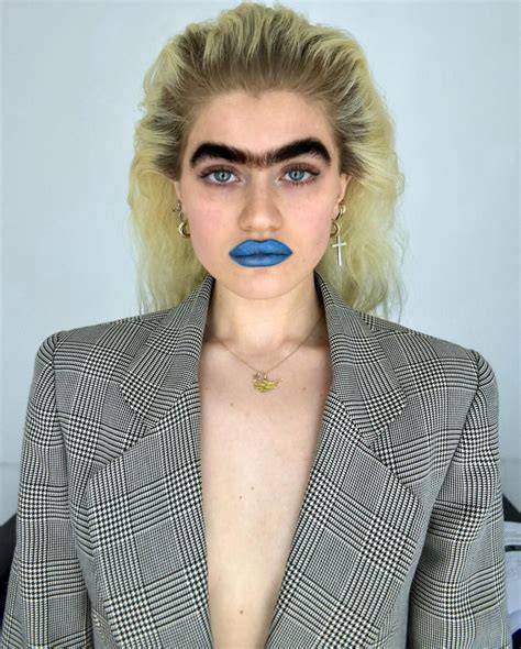 Sophia Hadjipanteli เซ็กซี่ And เปลือยท่อนบน 44 ภาพถ่าย ดารานู้ด