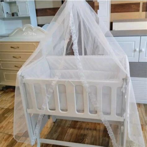 خرید و قیمت تخت و گهواره چوبی کنار مادر نوزاد از غرفه سیسمونی هیراد منصف2