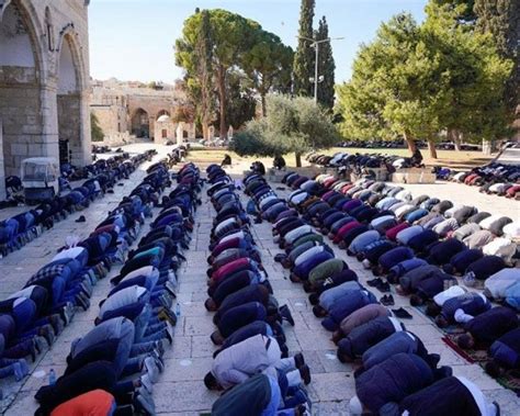 65 ألف مُصل أدوا صلاة الجمعة في المسجد الأقصى المبارك Pnn
