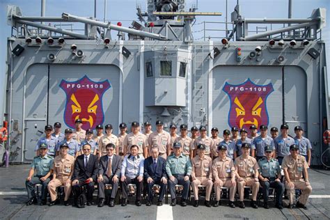 李棟樑慰問南部駐軍 感謝官兵捍衛海疆守護家園國防 僑務電子報