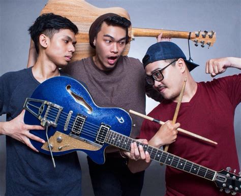 Terlelap 6 Tahun Classmate Journal Balik Dengan Sandar Pophariini