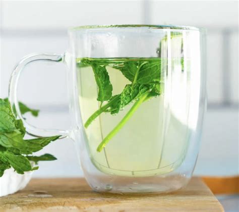 The 12 Healthy Herbs And Spices You Should Be Eating Stat