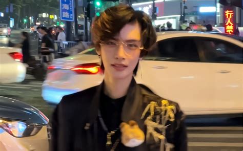 黑还是白？” 爱拍照的玉老师 爱拍照的玉老师 哔哩哔哩视频