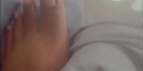 Hot Feet Play Pretty Feet