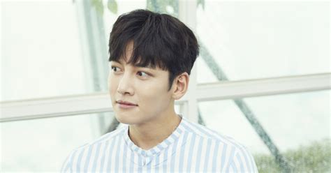 지창욱 로코 장인 수식어 부끄럽다