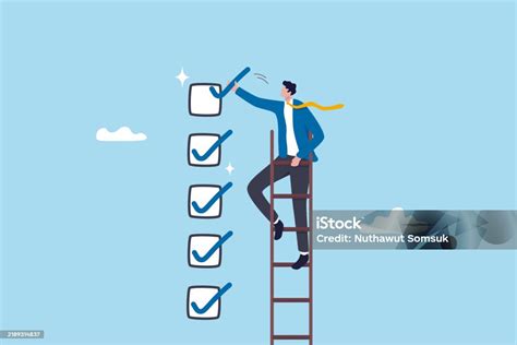 기준 체크리스트 보고서 평가 목록 전체 확인란 작업 완료 할 일 목록 또는 완료된 작업 품질 보증 관리 확인 표시 개념 사업가 완료 체크리스트에 체크 표시 개발에 대한 스톡