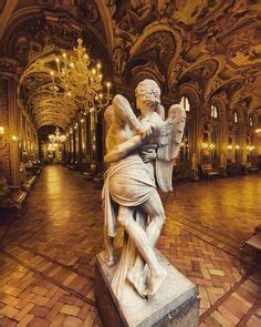 “la Caduta Degli Angeli Ribelli” Di Agostino Fasolato è Una Scultura