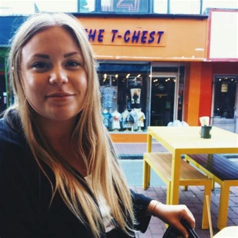 Stream Sofia Favaro Music Listen To Songs Albums Playlists For Free