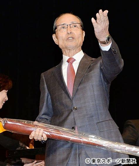 ソフトバンク・王球団会長が大型補強の重要性を説く 東スポweb