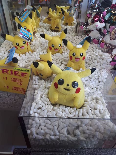 Chonky Pikachu Absoluteunits