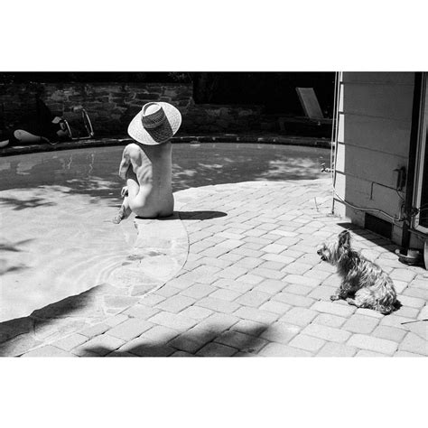 Hattie At The Pool Scrolller