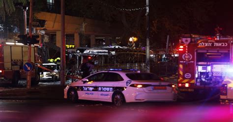 ПАЛЕСТИНЕЦ УБИ ДВАЈЦА И РАНИ ДВАЈЦА ГРАЃАНИ Напад со нож во Тел Авив