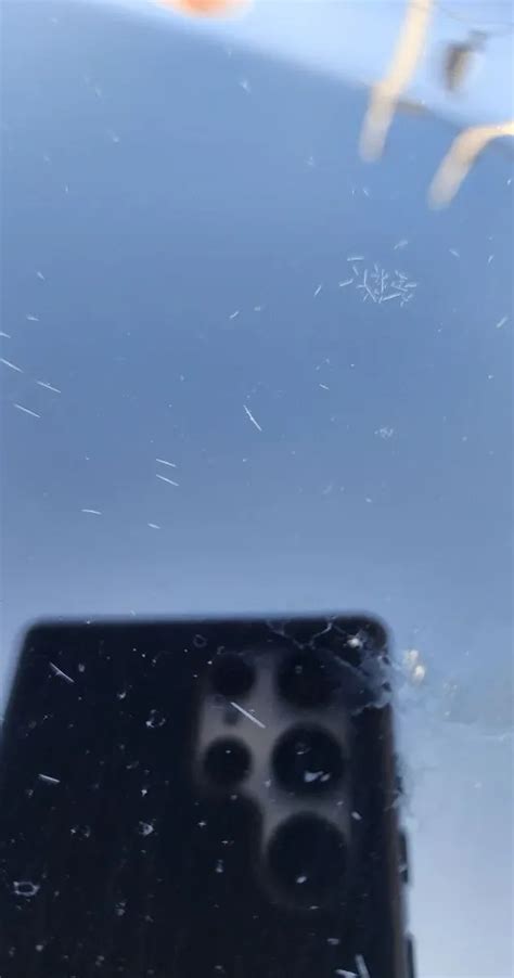 본네트에 스크래치가 너무 심해서 숨고를 통해서 견적 문의했는데 사장님이 정말 친절하게 상담해주셨습니다 공업사 견적보다도 합리적이고 작업 과정에 대한 설명과 시간 약속 등