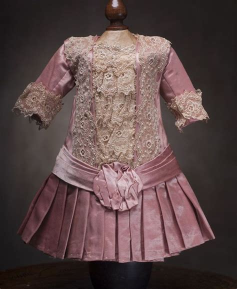 Прекрасные винтажные куклы и их коллекционные наряды 32 вдохновляющих фото