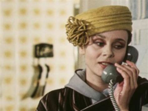 Только в мюзик-холле - 1980: актеры, рейтинг и отзывы на канале Дом кино