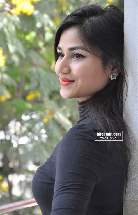 Kumuda Photo Gallery Telugu Cinema Actress