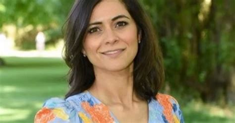 Gmb Weather Girl Lucy Verasamy Wows In Figure Hugging Leggings For