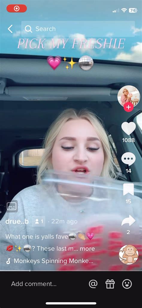 Butt Naked Her Favorite Way To Be Besties Rdrueandgabe